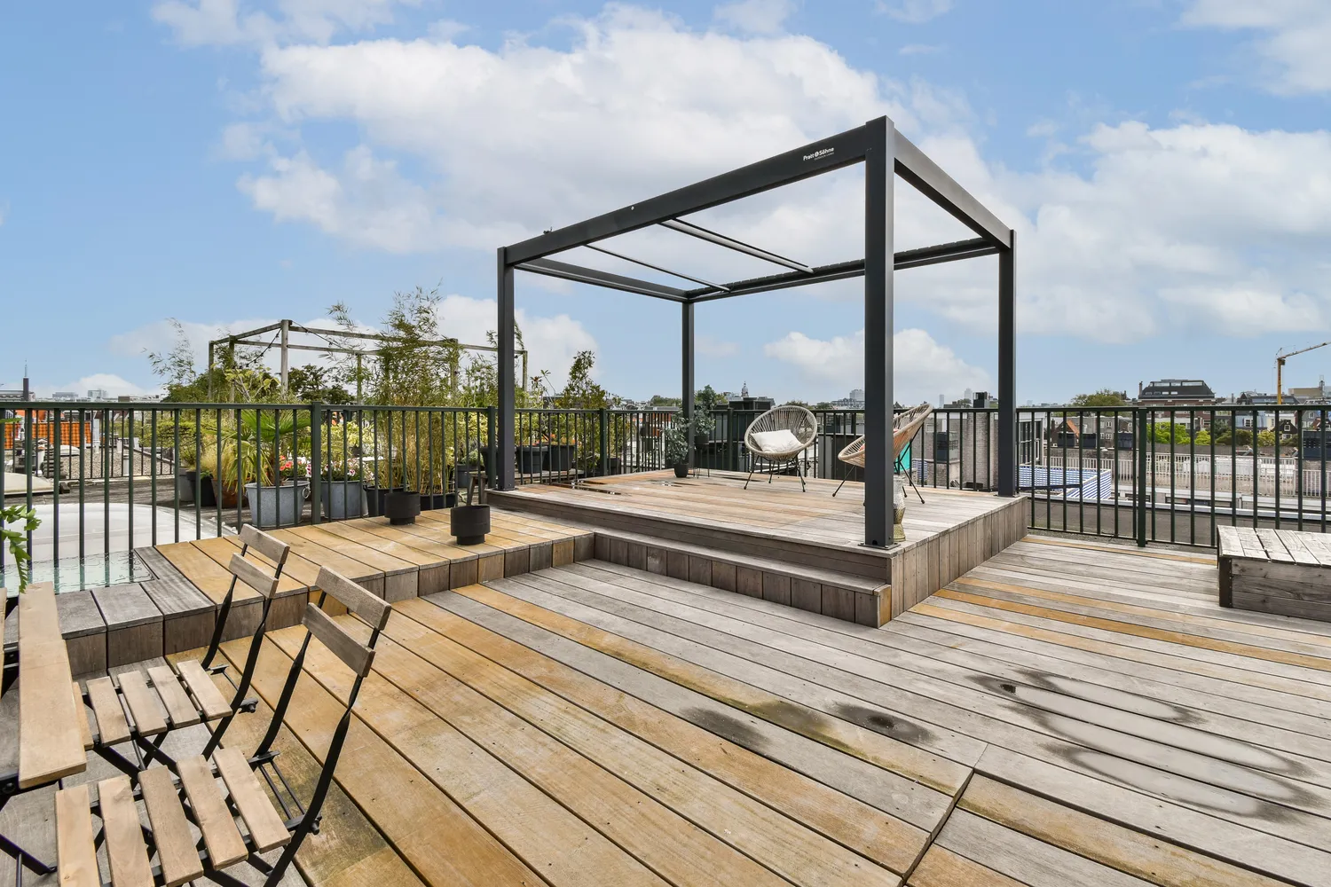 Quality Rooftop Pergola, Chicago, 60622
